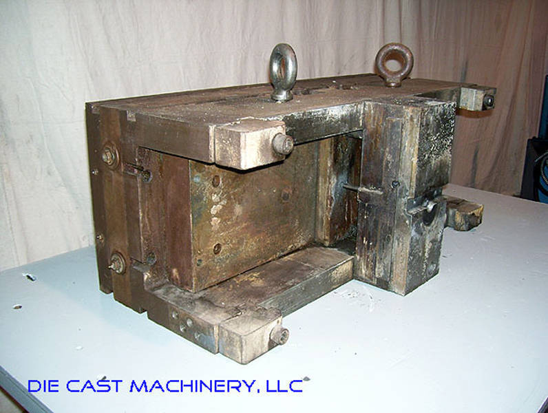 Picture of DME Heavy Duty, Double Unit, Cold Chamber Aluminum master ...