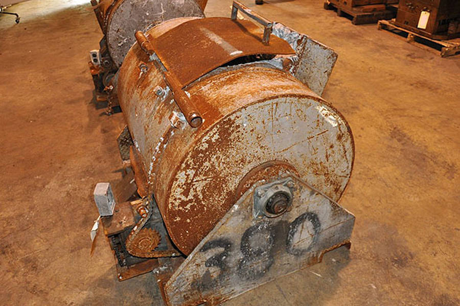 Used Arrow-Acme Roll-Over-Power-Ladle PL855 (PL-855) 600 pound capacity ...