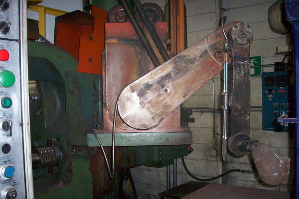 Used Zitai ZDC-350T-V2BP 350 Metric Ton Cold Chamber Die Casting ...