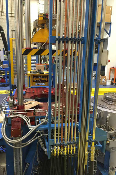 Picture of LPM BPSC-800/8 S/M Vertical Low Pressure Permanent Mold ...