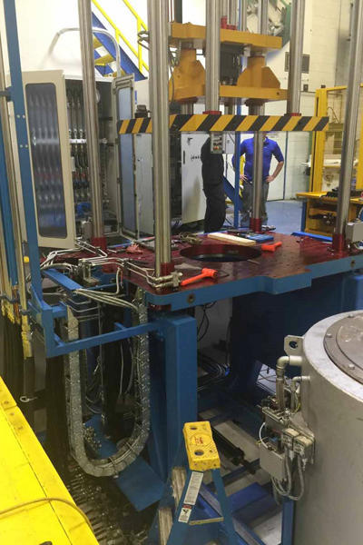 Image of Vertical Low Pressure Permanent Mold Aluminum Die Casting ...