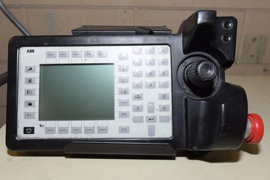 Used ABB IRB 6400/2.5 200 200 Kilogram Six Axis Foundry Rated Robot For ...