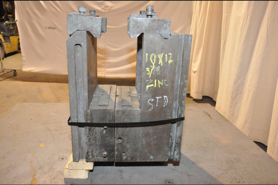 Used DME DCS-1012-Z 1012 Standard Duty, Single Unit, Hot Chamber Zinc ...