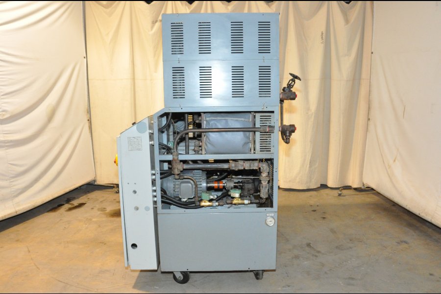 Used Mokon H54248IN 96 kW (48 kW per zone) Hot Oil Heater unit with ...