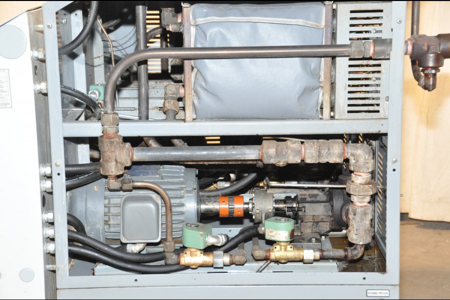 Used Mokon H54248IN 96 kW (48 kW per zone) Hot Oil Heater unit with ...