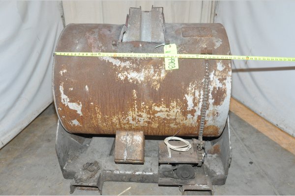 Used Arrow-Acme PL959 1200 pound capacity Transfer Ladle - Forklift ...