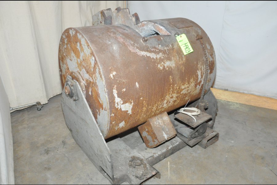 Used Arrow-Acme PL959 1200 pound capacity Transfer Ladle - Forklift ...