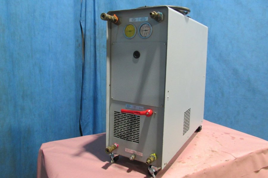 Picture of Tool-temp TT-133 Single Zone Portable Hot Water Process ...