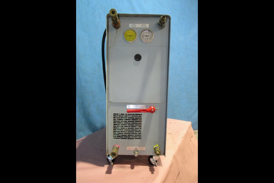 Picture of Tool-temp TT-133 Single Zone Portable Hot Water Process ...
